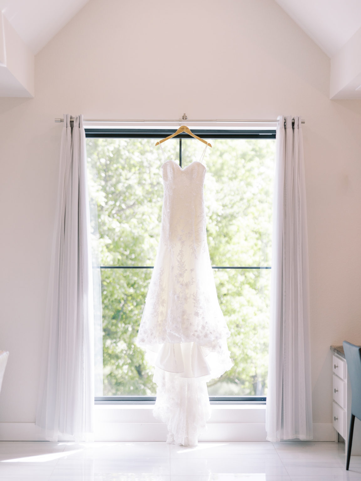 Taylor Ann & Jack // Osage House Wedding | Emma Farr Photography